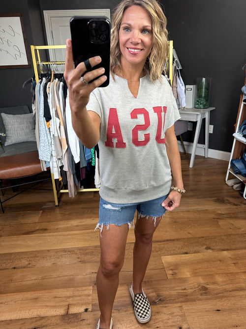 Women's Tops | Anna Kaytes Boutique | Grinnell, Iowa